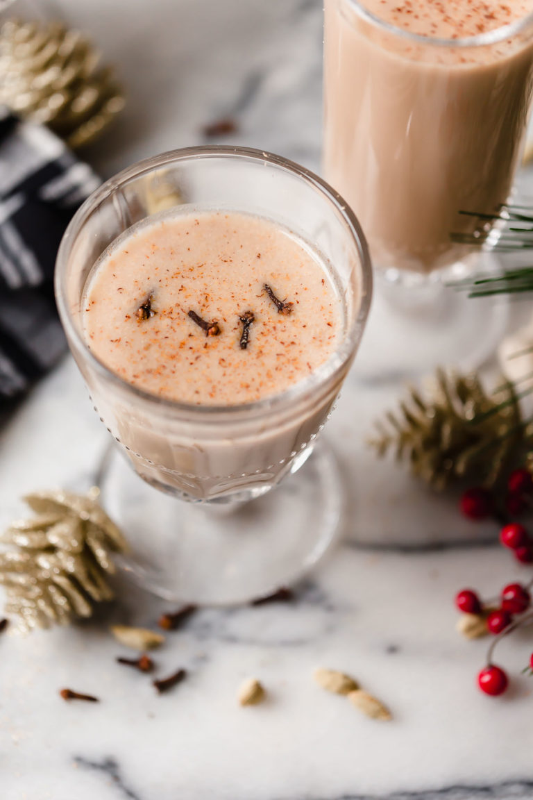 smoky spiked coconut chai tea latte {5 ingredients} - plays well with ...