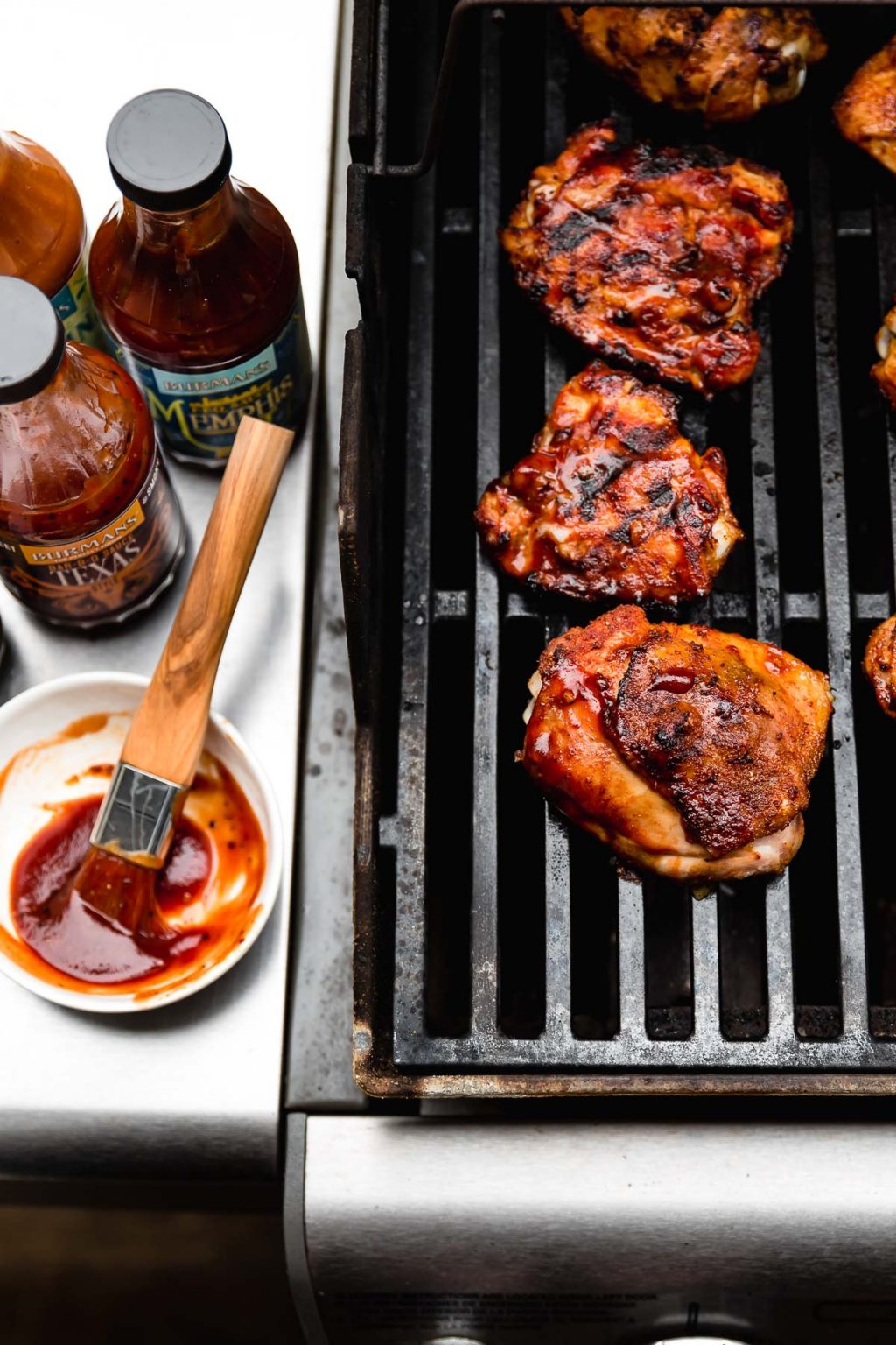 The Very Best Grilled BBQ Chicken (Easy Grilled Barbecue Chicken)