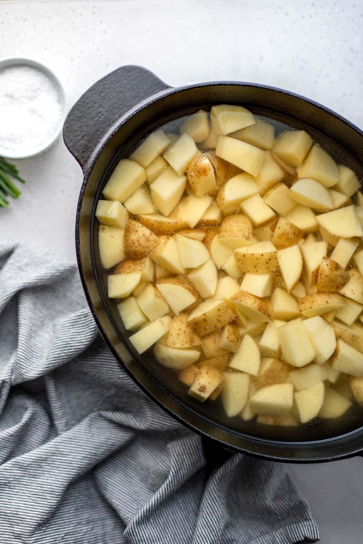 Rich and Creamy Buttermilk Mashed Potatoes (+ Roasted Garlic!)
