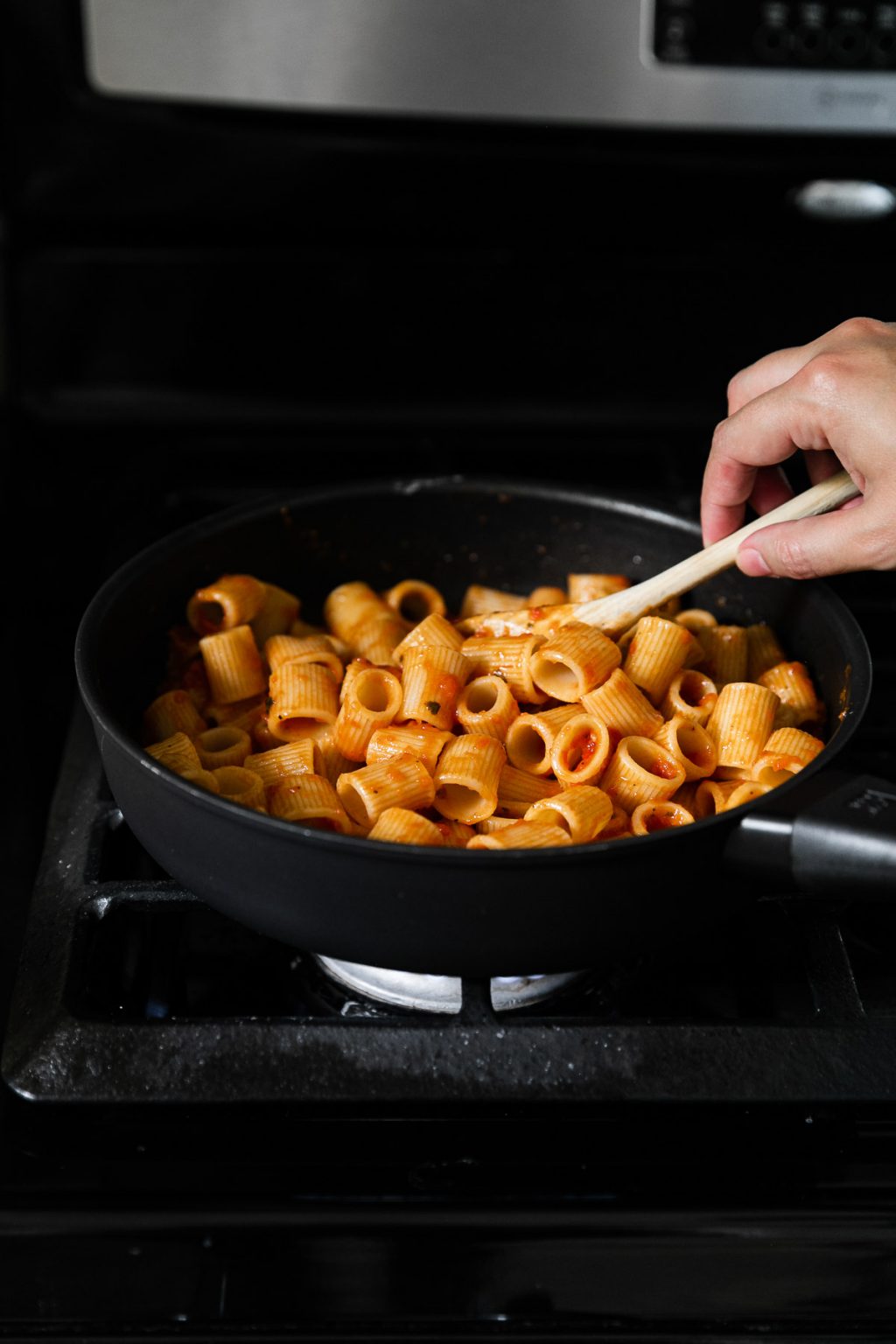 How to Cook Pasta Perfectly (Every Single Time!) - Plays Well With Butter
