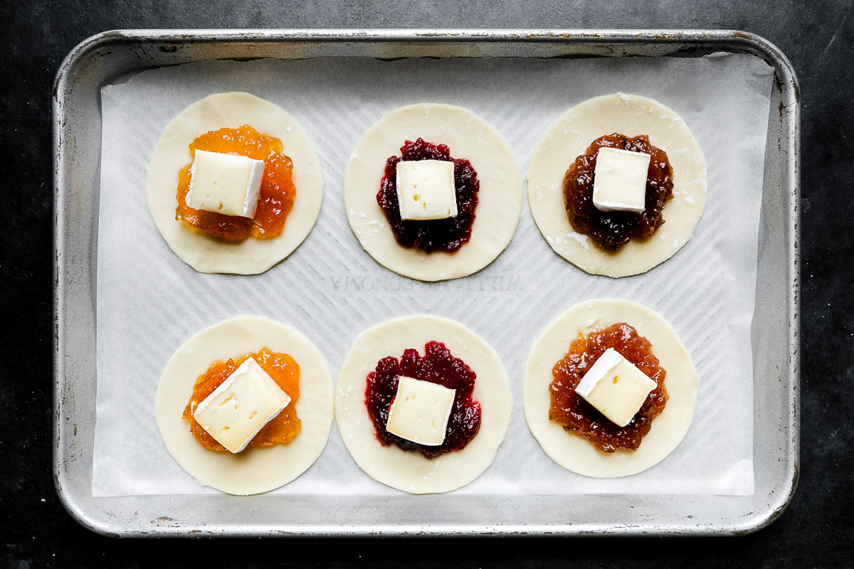 Mini Baked Brie Bites (Festive, 3-Ingredient Holiday Appetizer!)