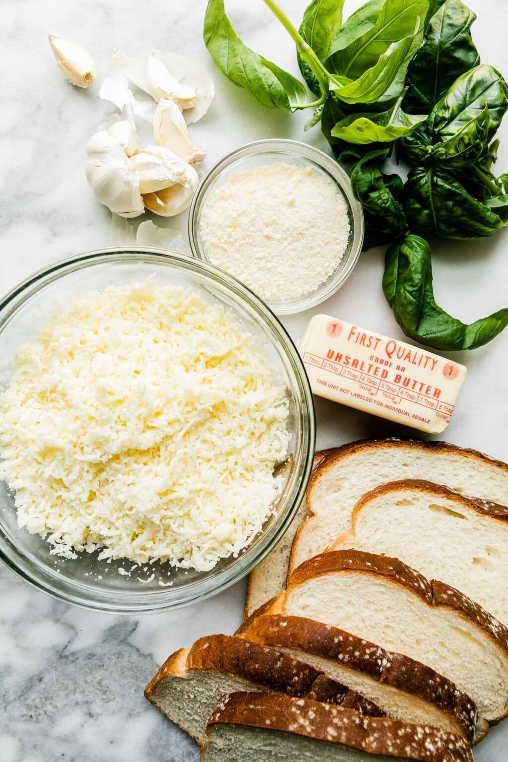 Gooey Garlic Herb Mozzarella Grilled Cheese Sandwich | PWWB