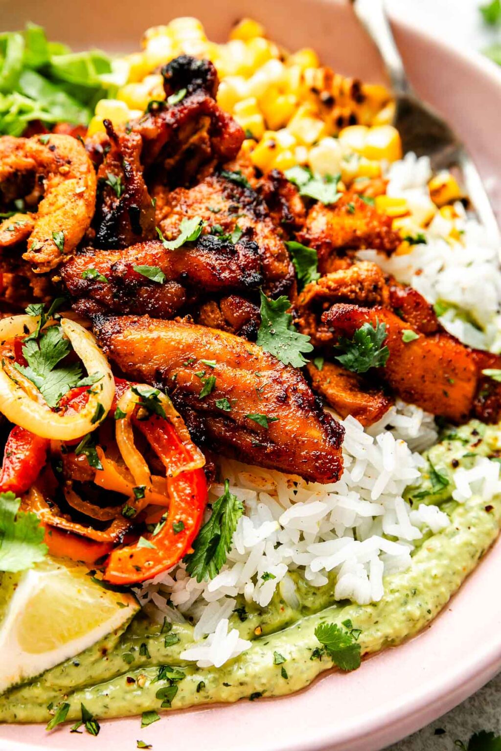 30-Minute Chicken Fajita Bowl with Avocado Crema | PWWB